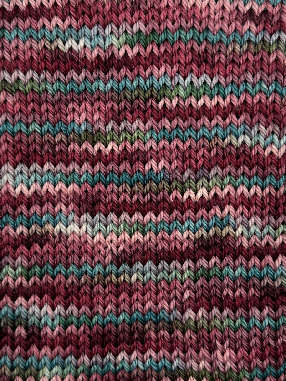 How About Them Apples Hand Dyed Merino Wool Yarn – Arcane Fibre Works