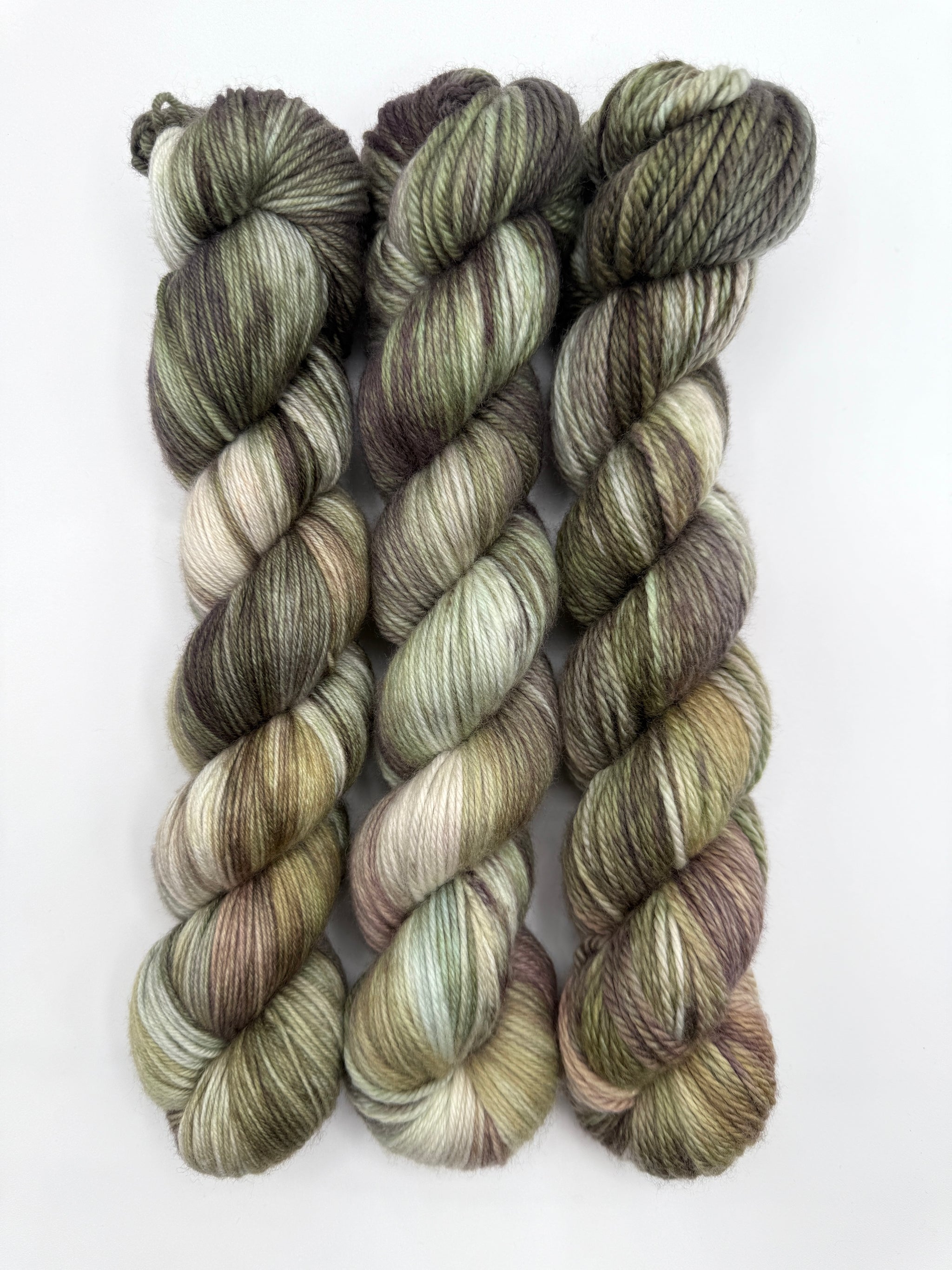 Among The Reeds Hand Dyed Merino Wool Yarn – Arcane Fibre Works