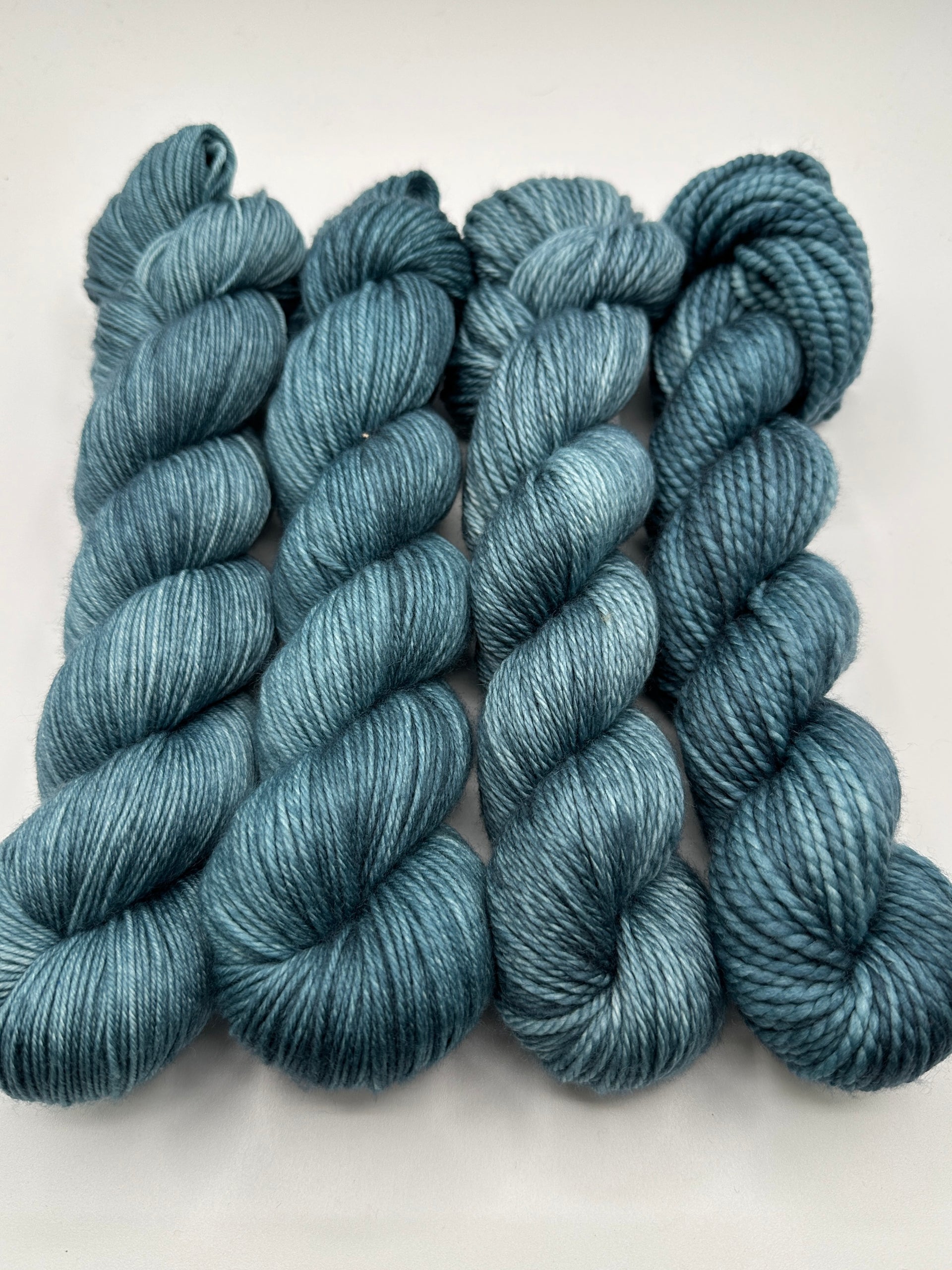 Teal Hand Dyed Merino Wool Yarn – Arcane Fibre Works